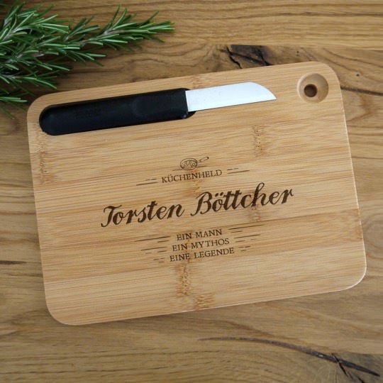 Schneidebrett mit Gravur und Messer "Küchenheld" | fancy gifts